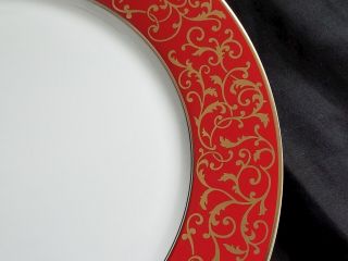Mikasa Parchment Red Dinner Plates 10 3/4 " Set Of 4 Gold Scrolls Cond ...
