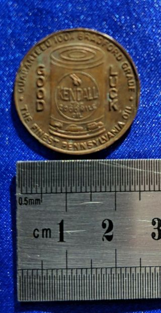 VINTAGE C1950 KENDALL OIL GOOD LUCK TOKEN PENSYLVANIAN OILS A/ASIA ...